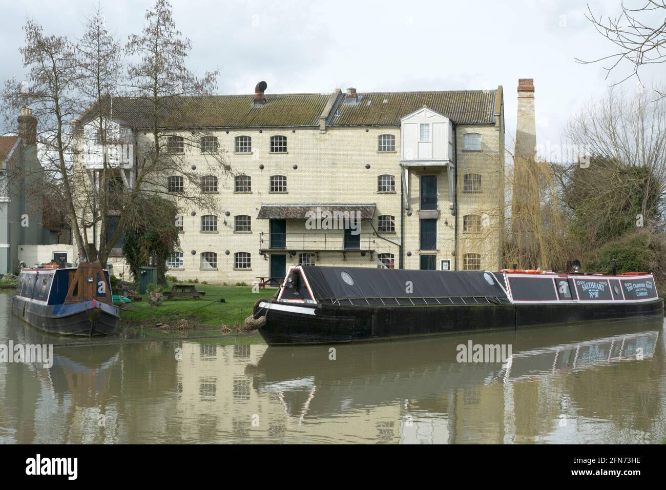 River Stort Uk High Resolution Stock Photography and Images - Alamy