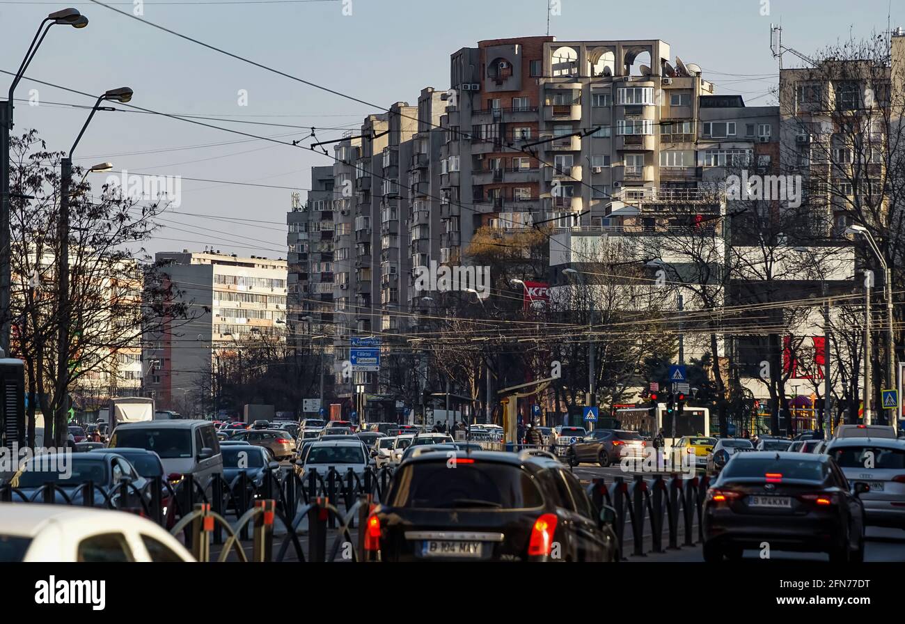 Communist apartment block blocks hi-res stock photography and images ...