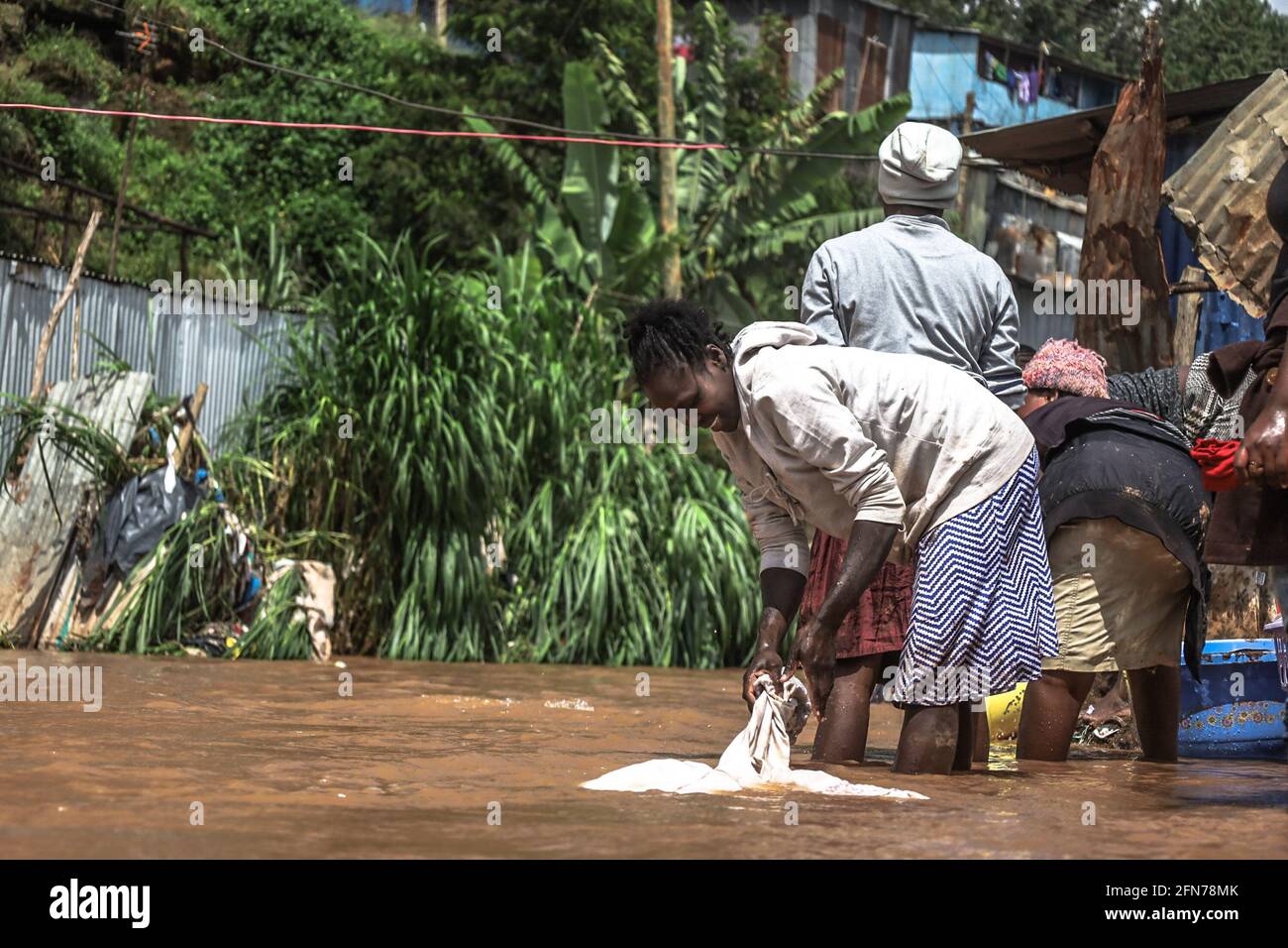 Two homeless women living in hi-res stock photography and images - Alamy
