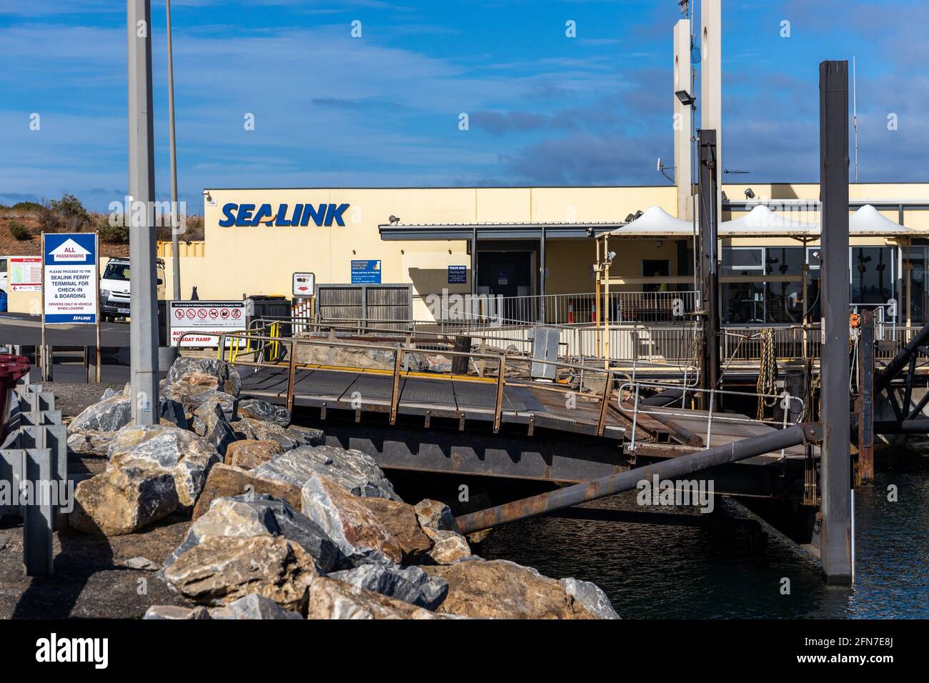 Sealink ferry hi-res stock photography and images - Alamy