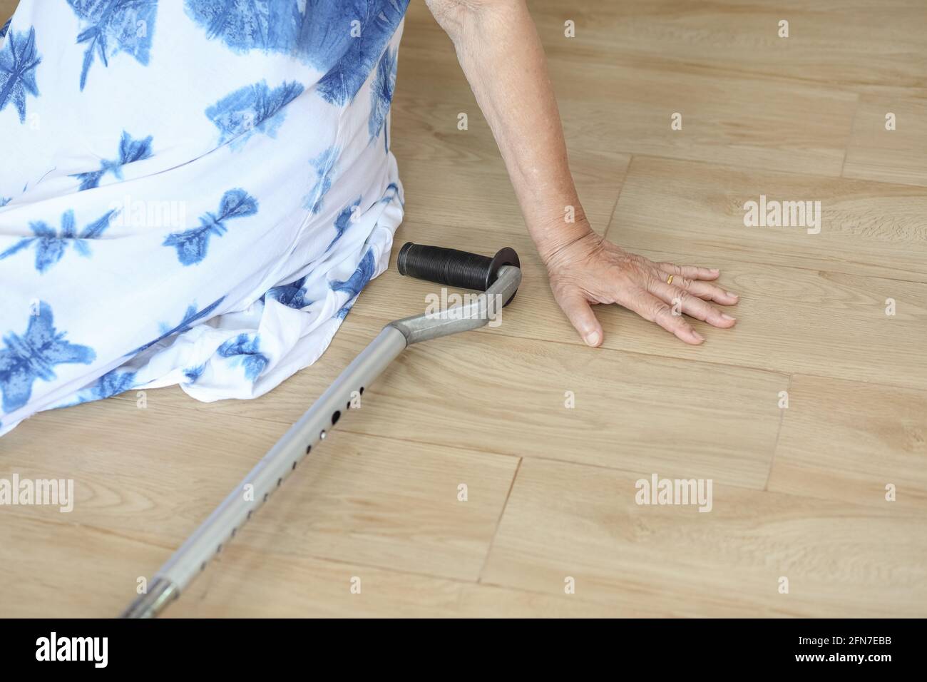 Elderly woman falling down at home ,hearth attack Stock Photo - Alamy