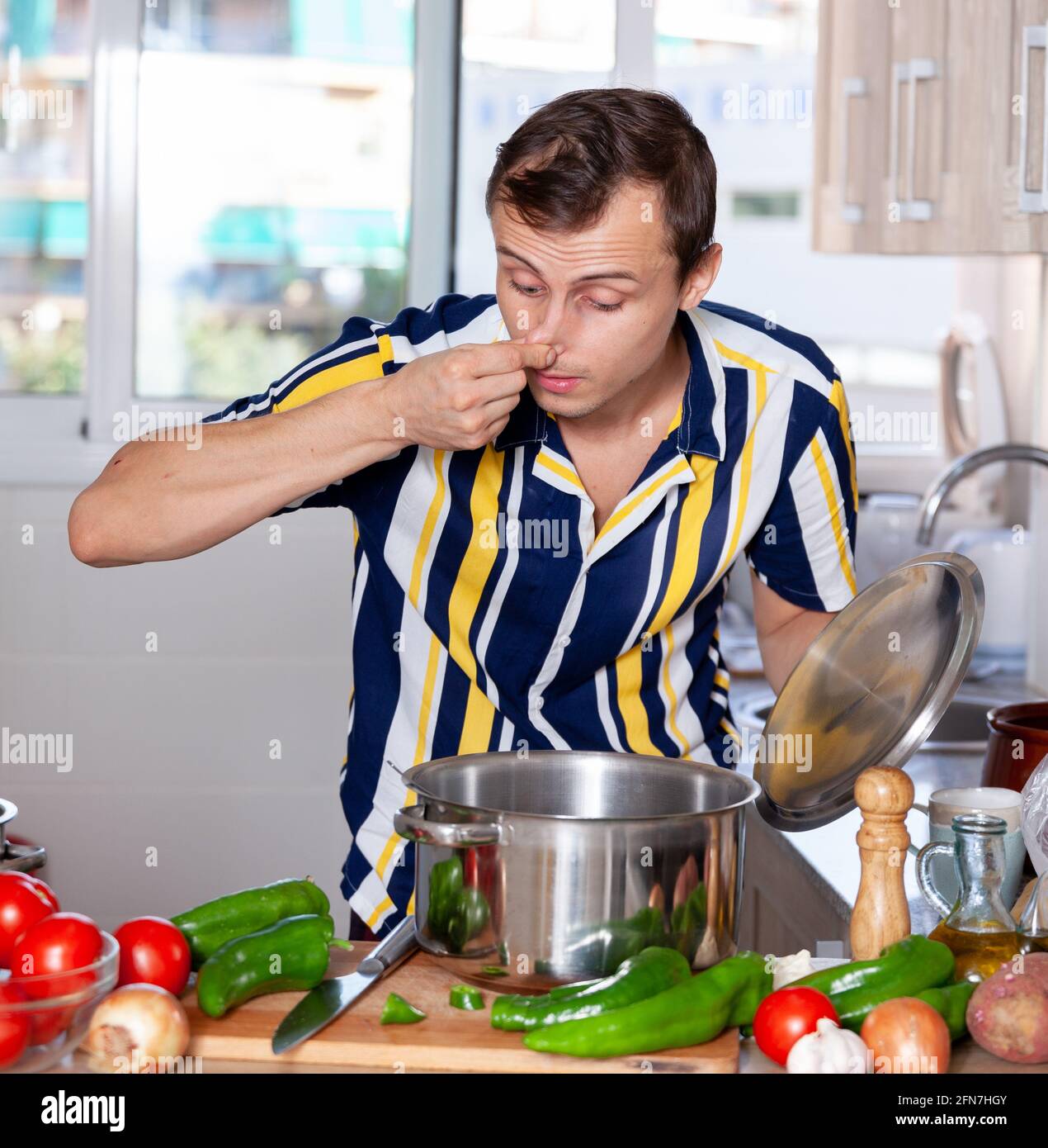 man in home Stock Photo - Alamy