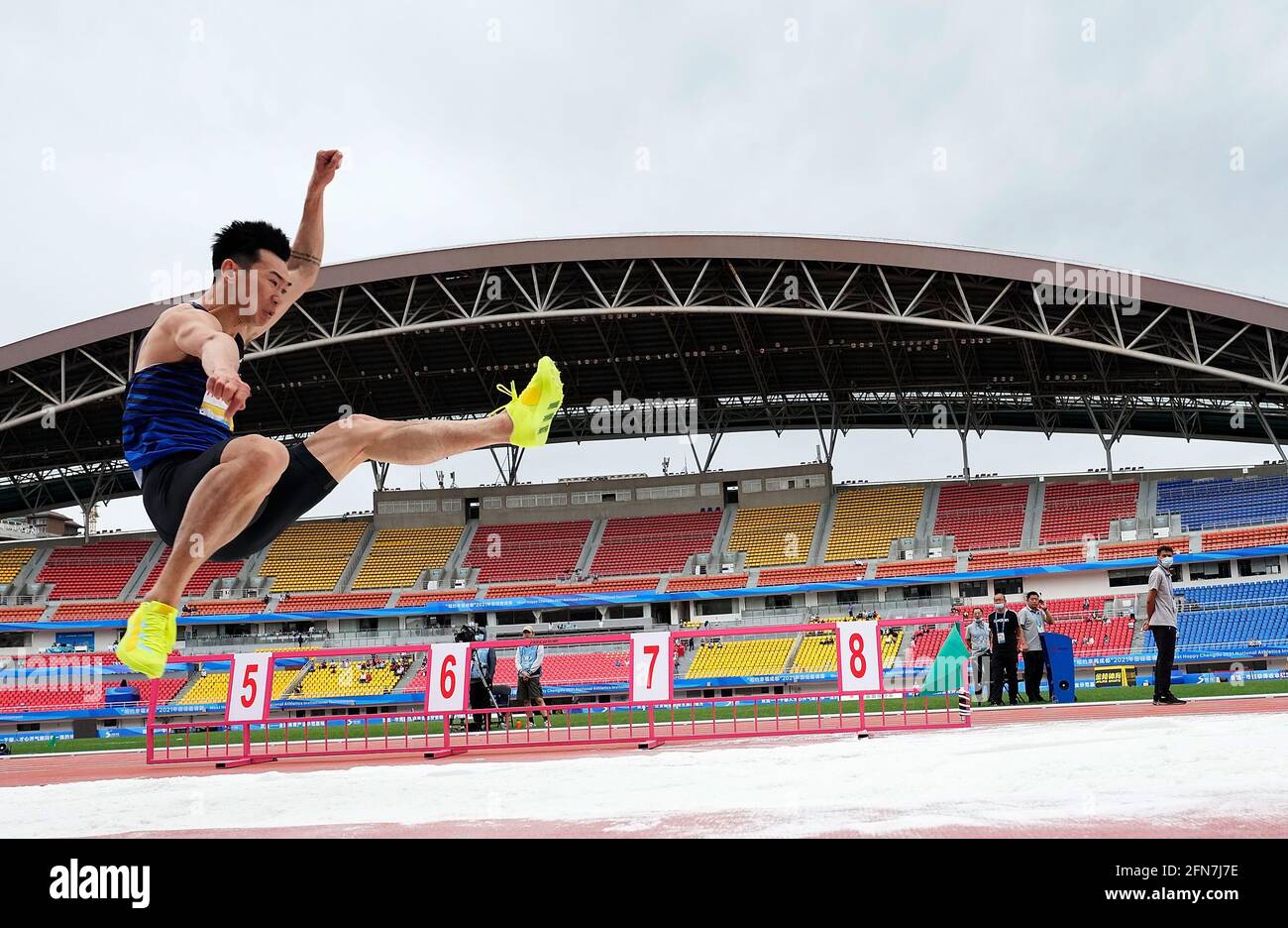 Chengdu, China's Sichuan Province. 15th May, 2021. Huang Changzhou of ...