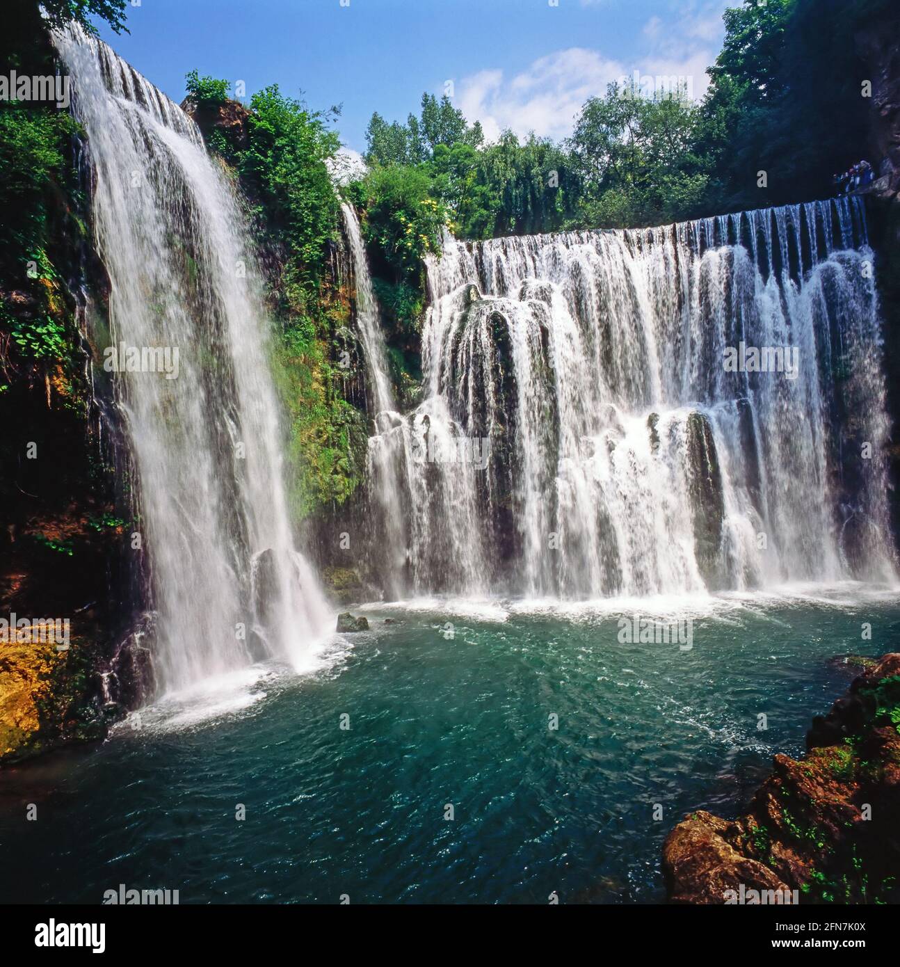 Jajce waterfalls hi-res stock photography and images - Alamy