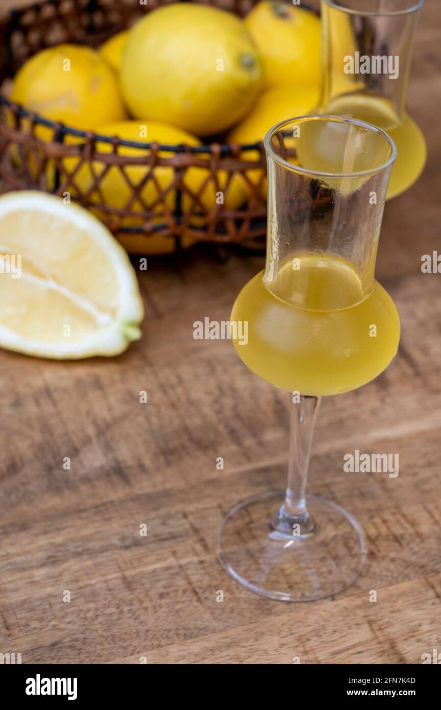 Limoncello amalfi bar hi-res stock photography and images - Alamy