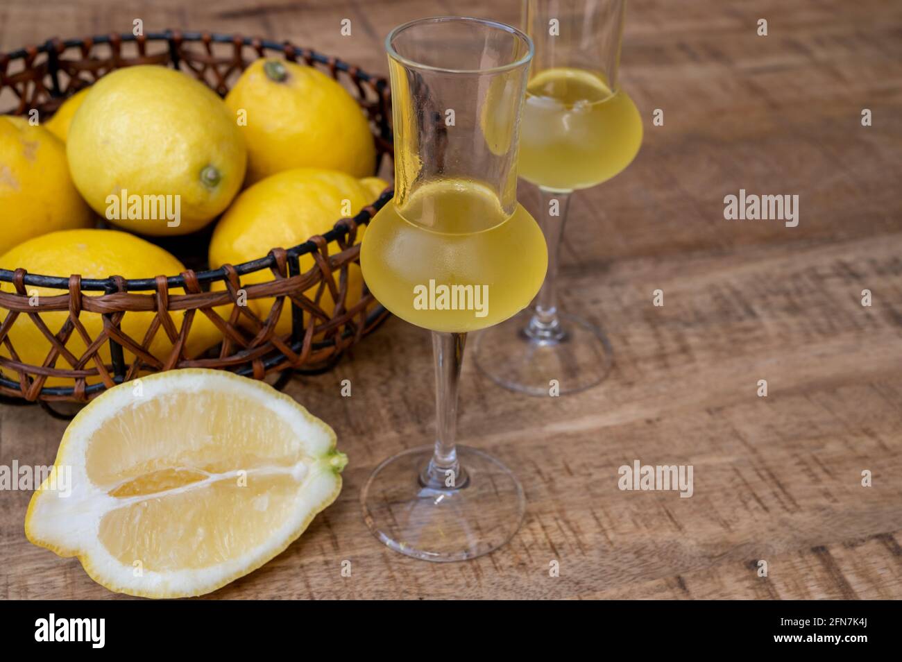 Limoncello amalfi bar hi-res stock photography and images - Alamy