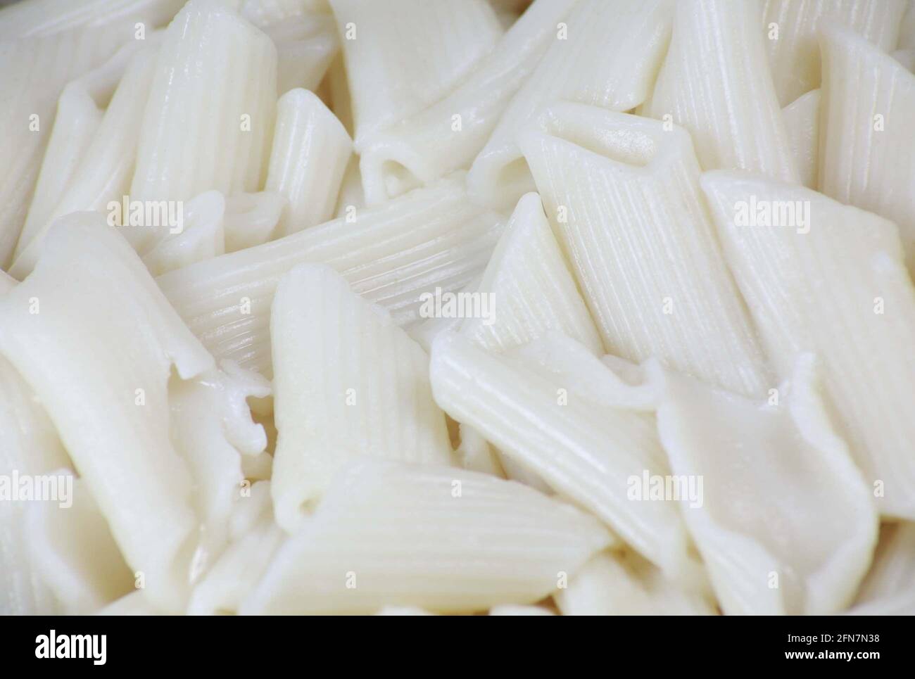 Boiled macaroni hi-res stock photography and images - Alamy