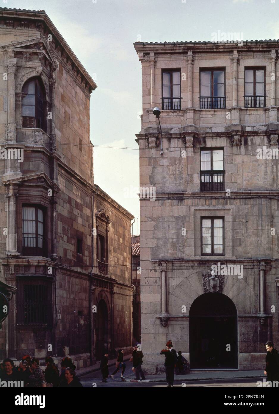 FACHADA DE UN PALACETE EN LA CALLE ANCHA - S XVI - RENACIMIENTO ESPAÑOL ...