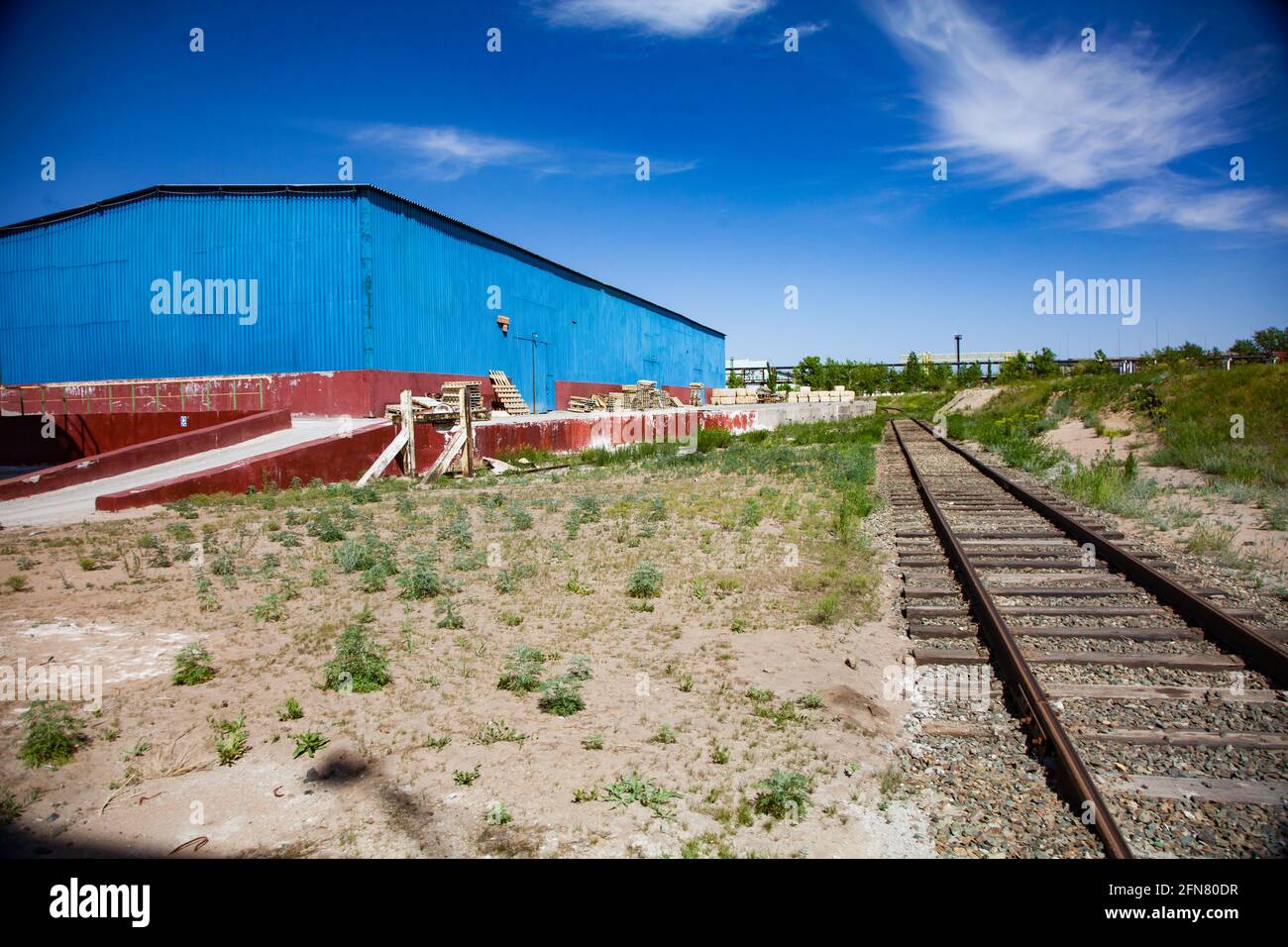 Loading sleepers hi-res stock photography and images - Alamy
