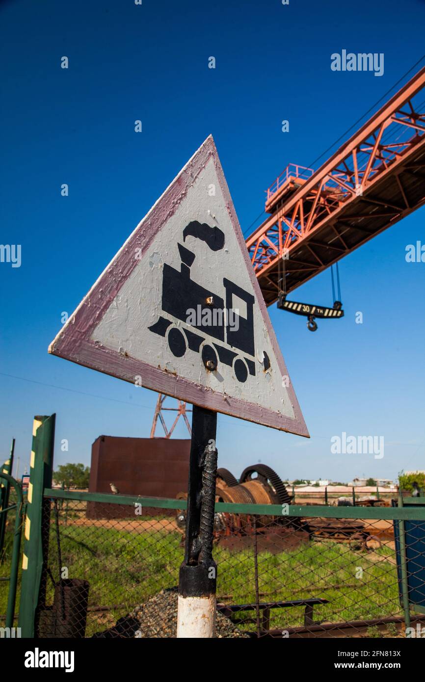 Road sign train hi-res stock photography and images - Alamy