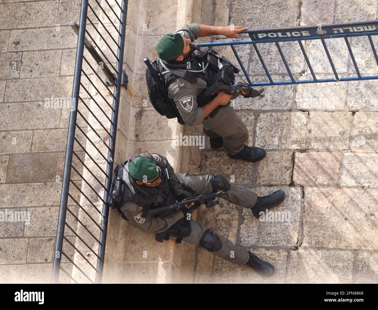 Israeli police hi-res stock photography and images - Alamy