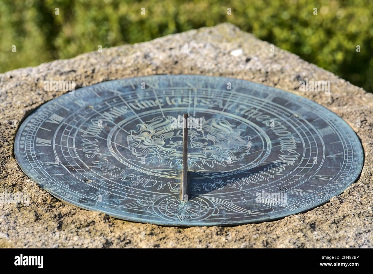 Astro clock pattern hi-res stock photography and images - Alamy