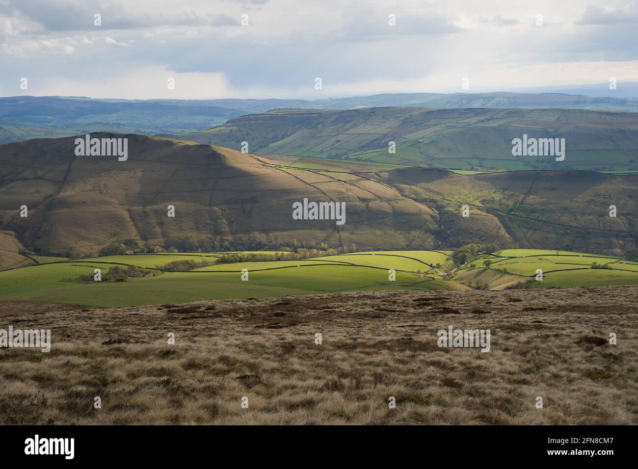 View kinder scout mountain hi-res stock photography and images - Alamy