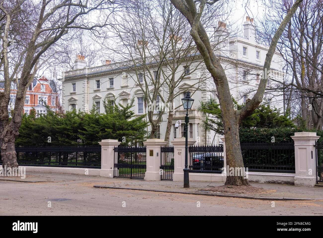 Russian embassy london hi-res stock photography and images - Alamy