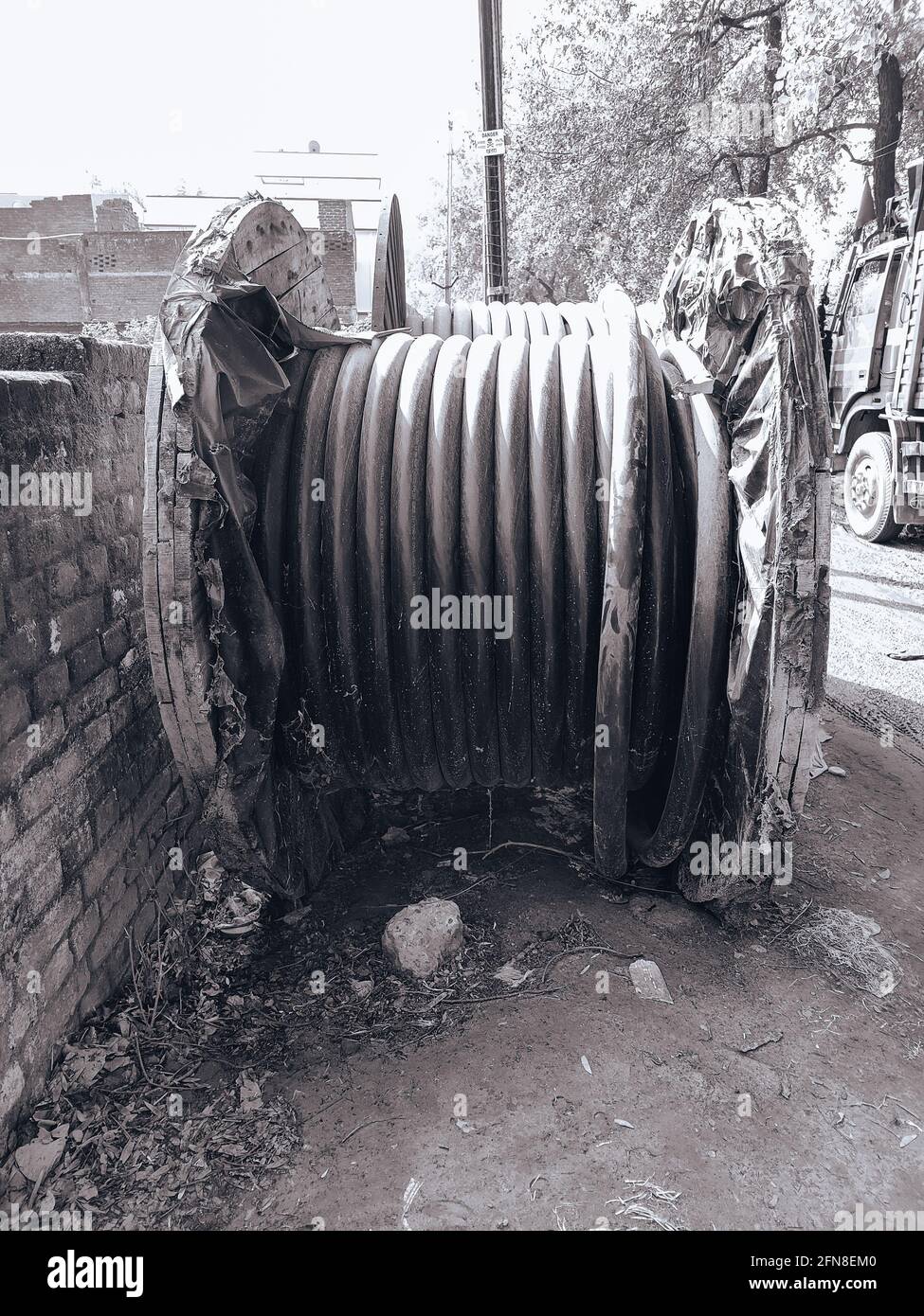 Thick conductor hi-res stock photography and images - Alamy