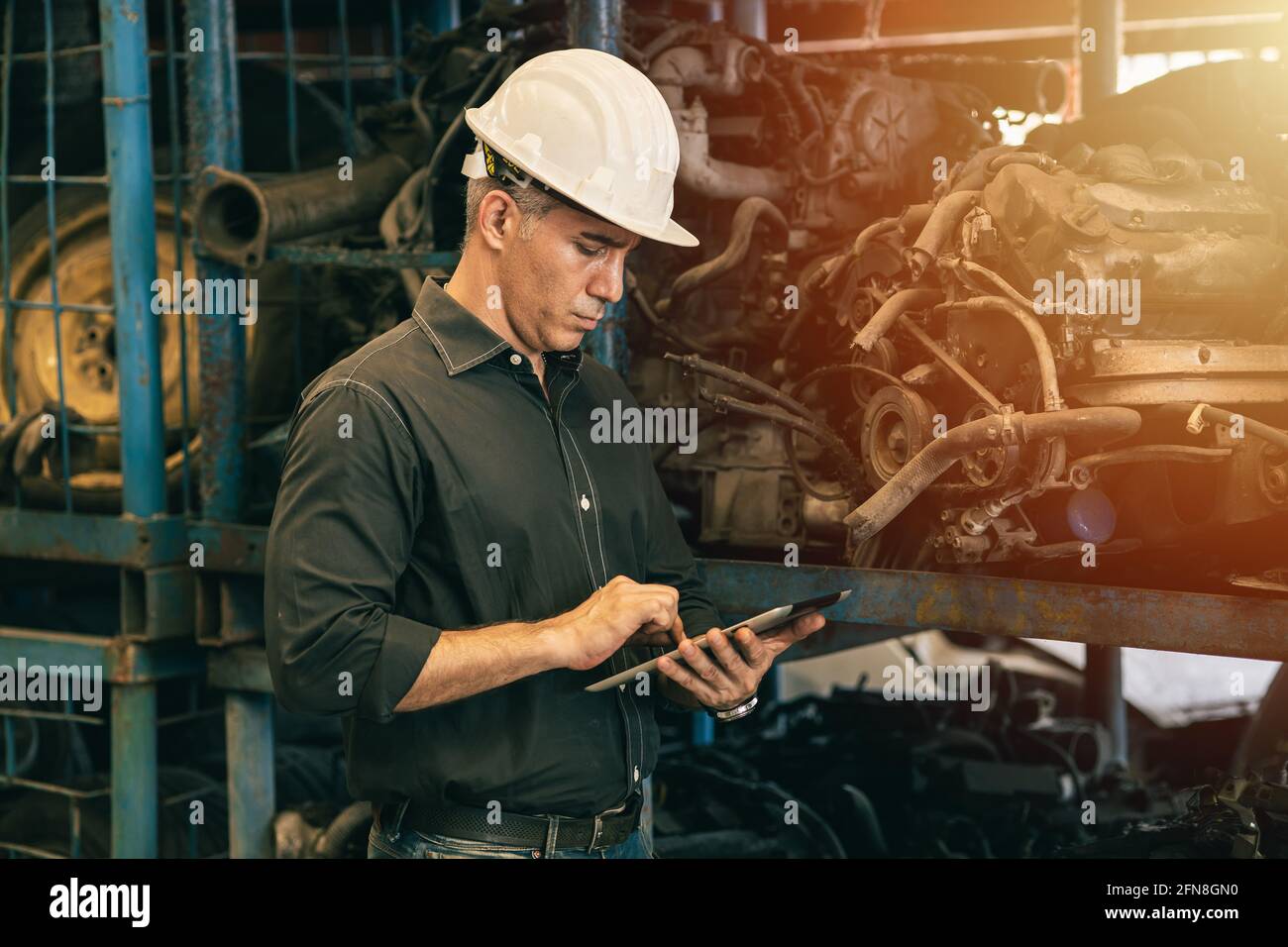Adult engineer hi-res stock photography and images - Alamy