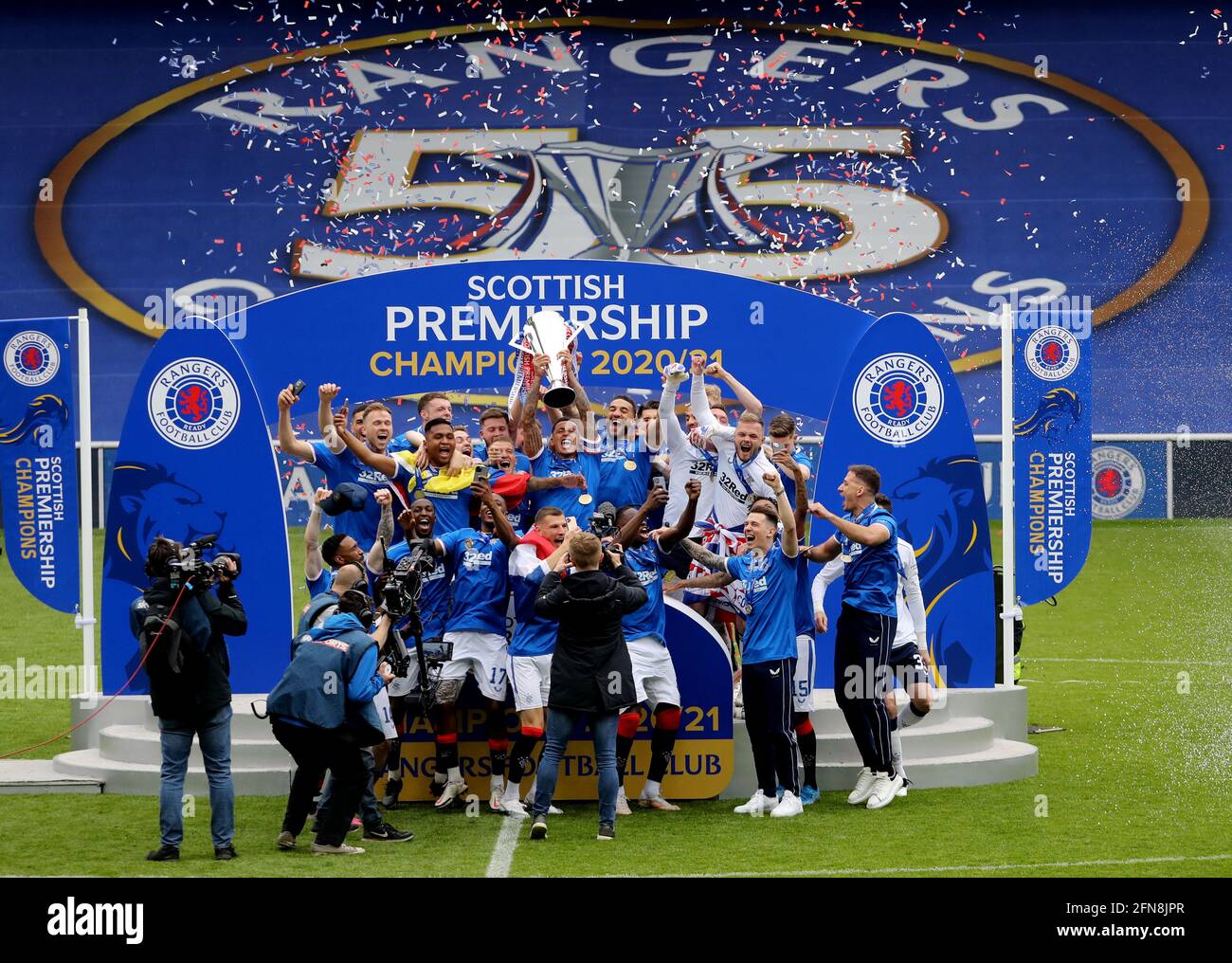 James tavernier trophy hi-res stock photography and images - Alamy