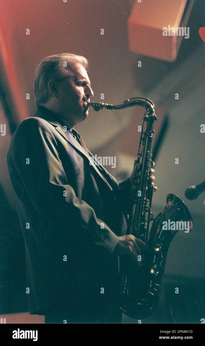 Scott Hamilton, Jazz Party, Norwich, 2007 Stock Photo - Alamy