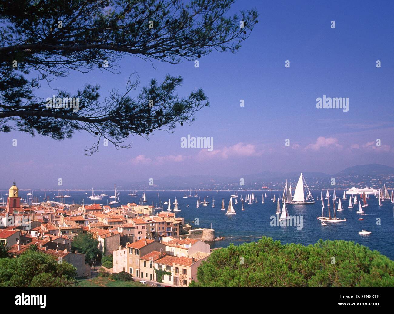 Tall ships parade in hi-res stock photography and images - Alamy