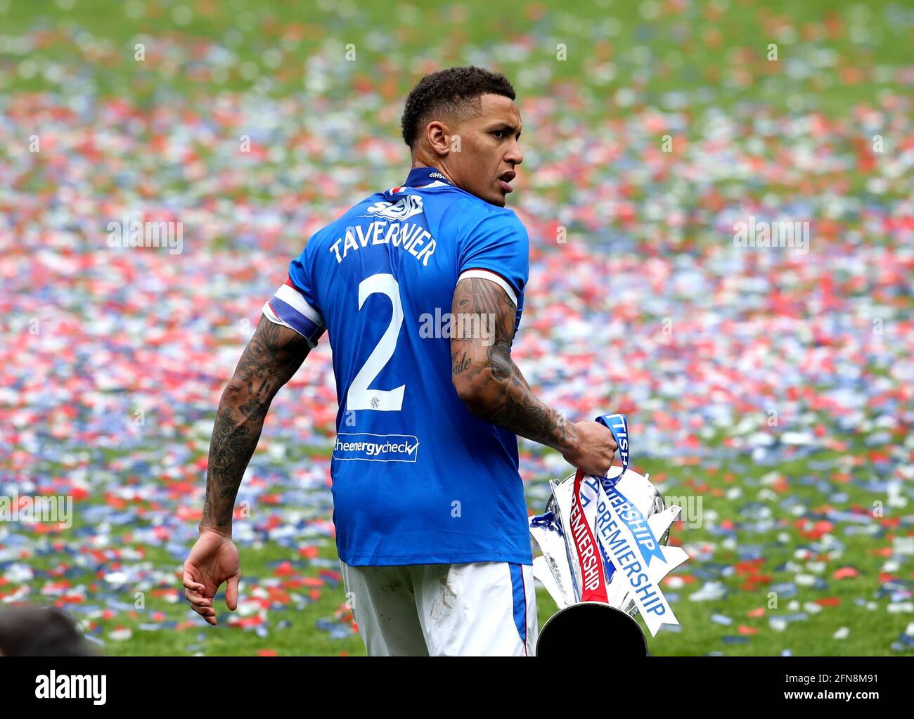 Rangers scottish premiership trophy hi-res stock photography and images ...