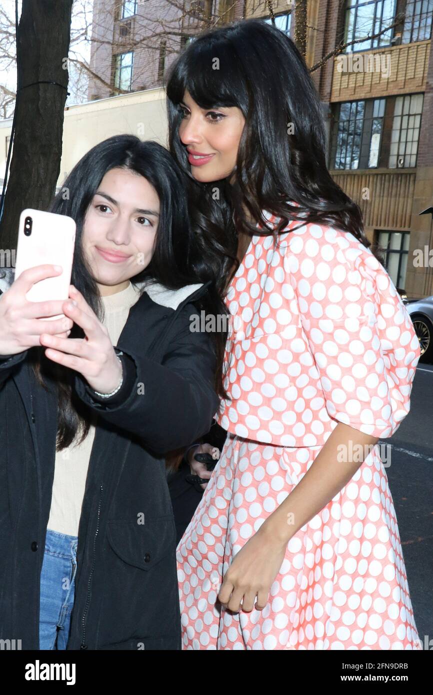 New York - NY - 20200130 Jameela Jamil stops by The View to talk about ...