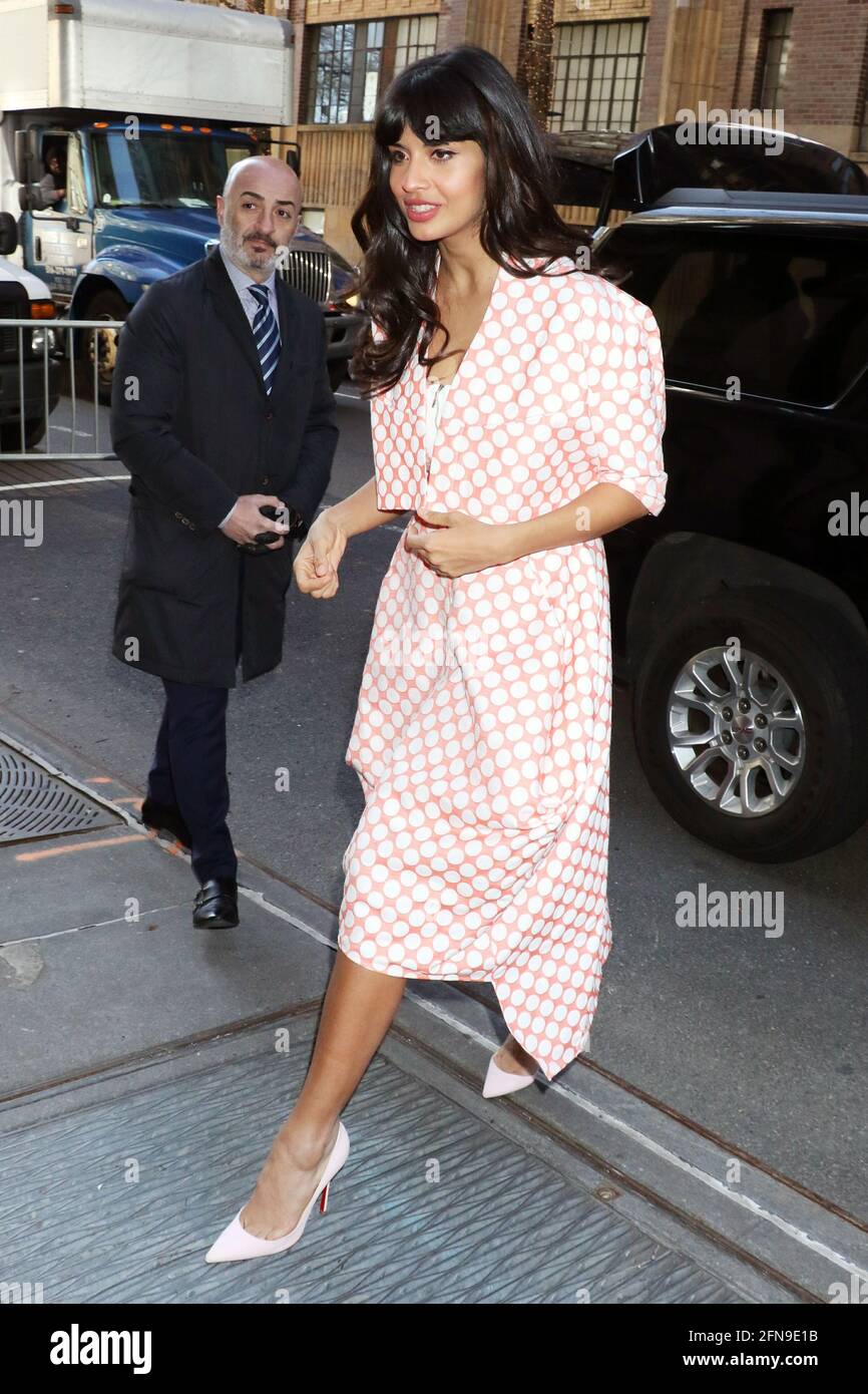 New York - NY - 20200130 Jameela Jamil stops by The View to talk about ...
