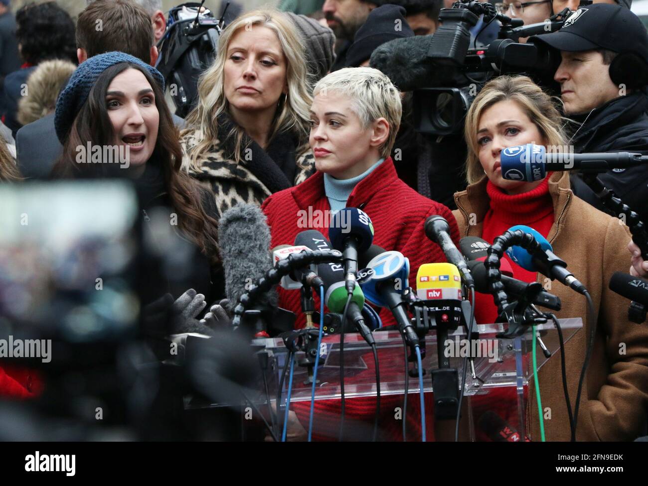 New York Ny 20200106 Harvey Weinstein Accusers Hold Press