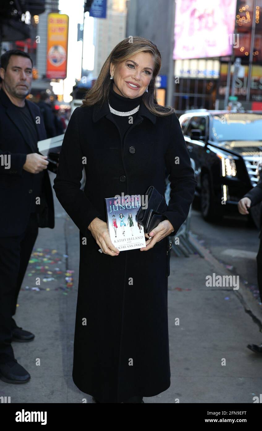 New York - NY - 20200102 SuperModel / Mogul Kathy Ireland promoting her ...