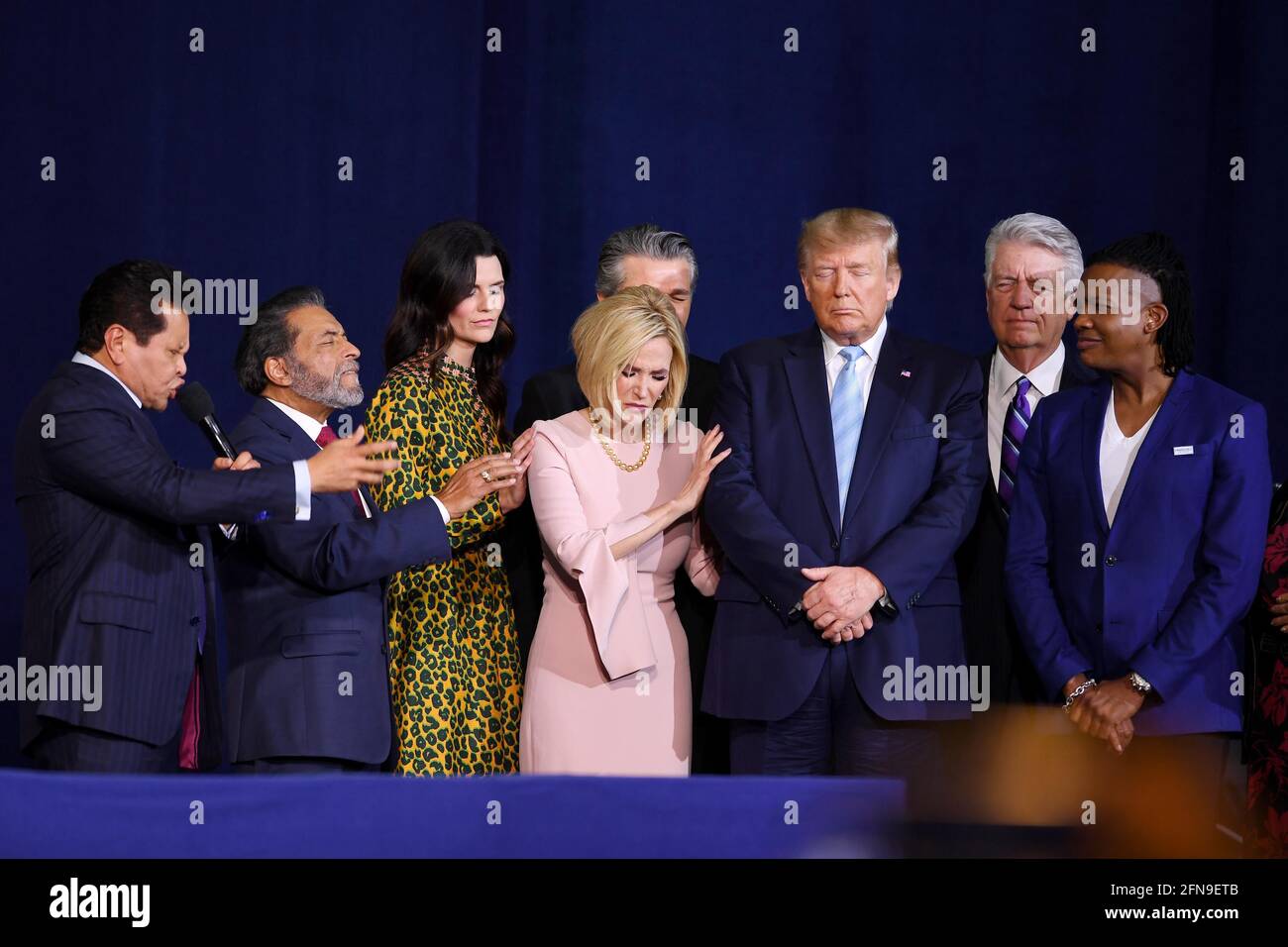Miami - FL - 20200103-Pastor Paula White-Cain and US President Donald ...