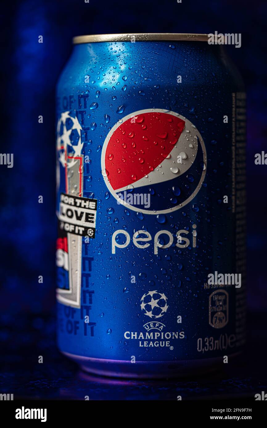 North Carolina, U.S.A. - May 15, 2021: Can of carbonated soft drink ...