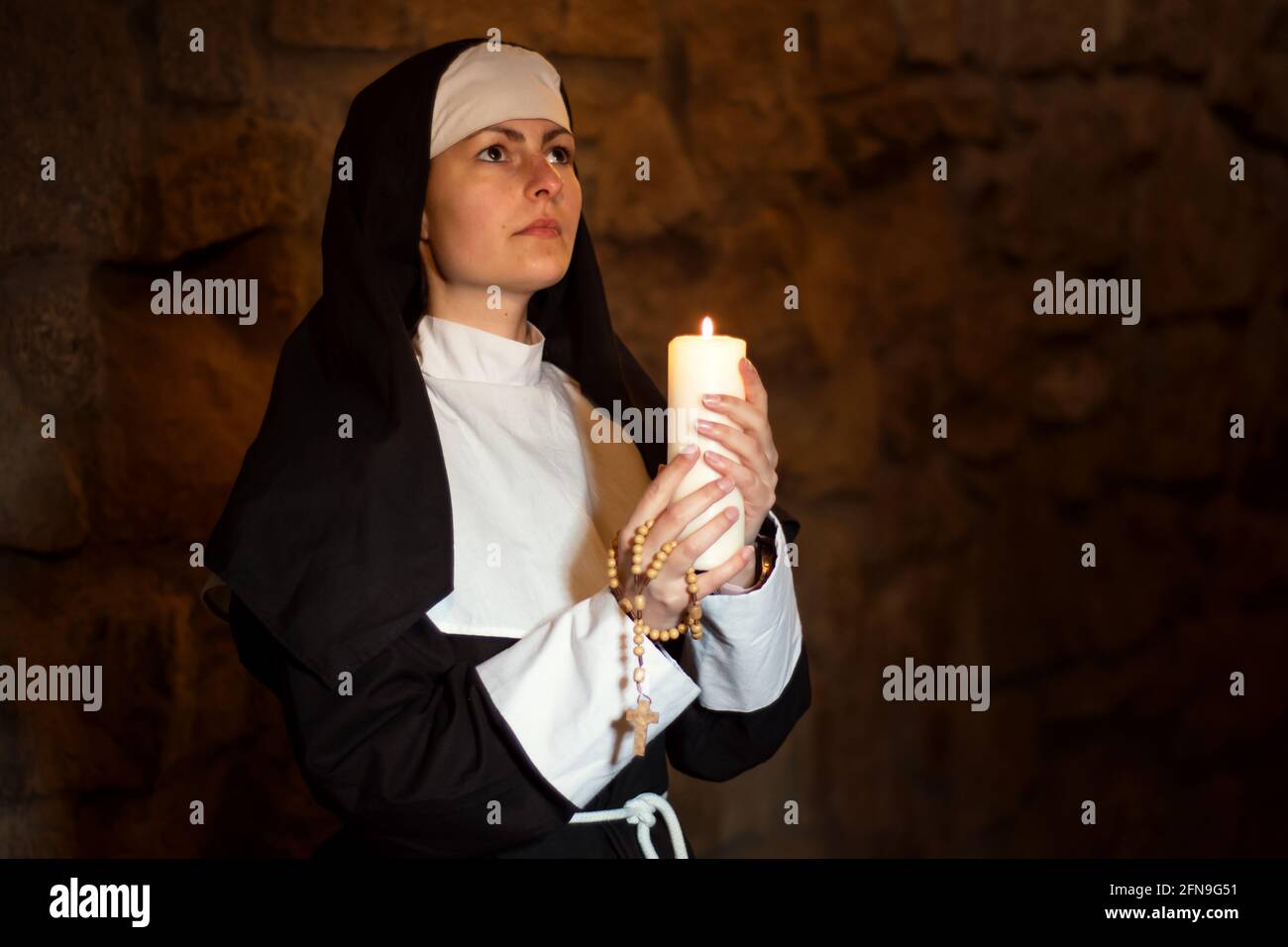 Devoutly hi-res stock photography and images - Alamy