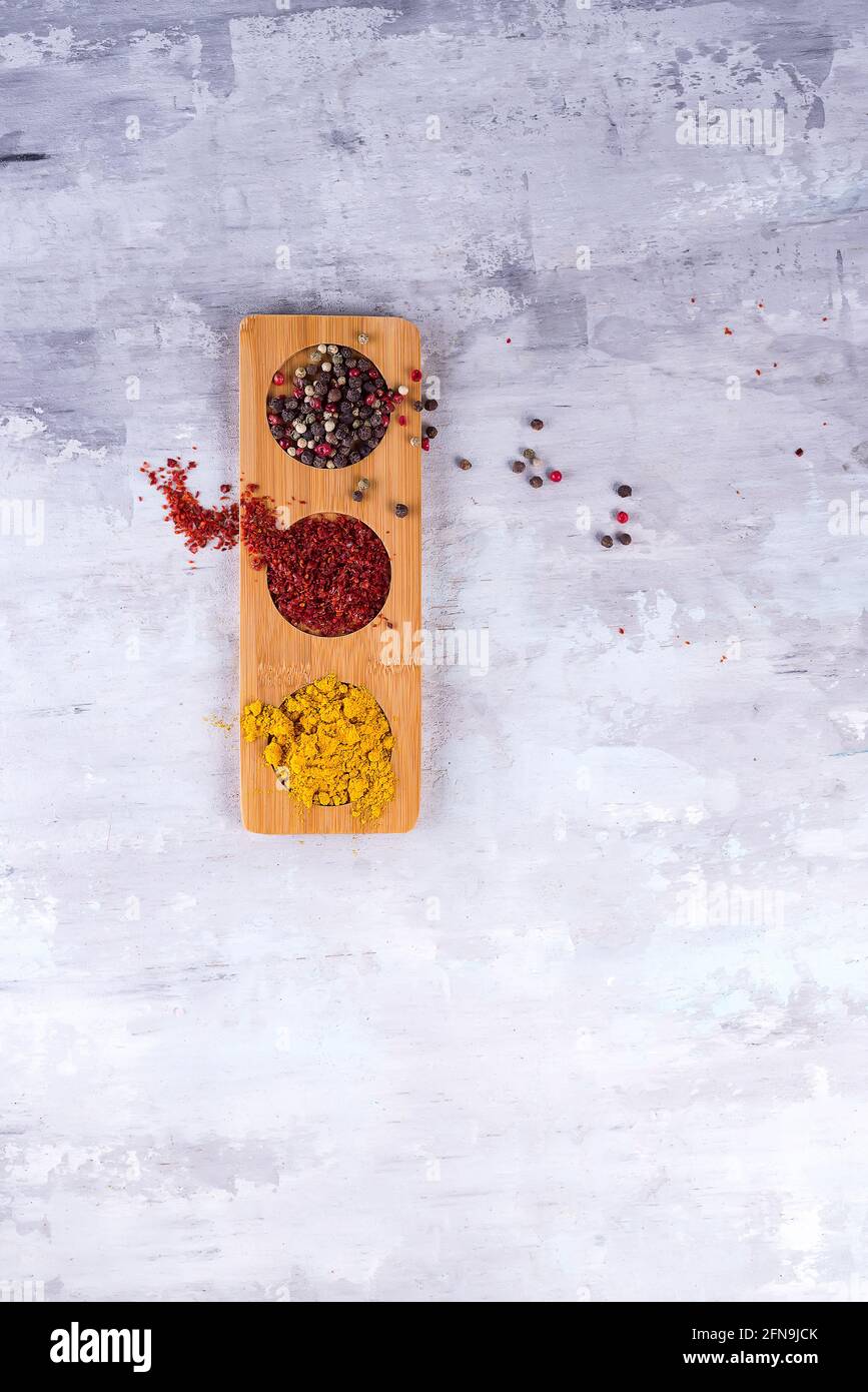 Cooking three stone hi-res stock photography and images - Alamy