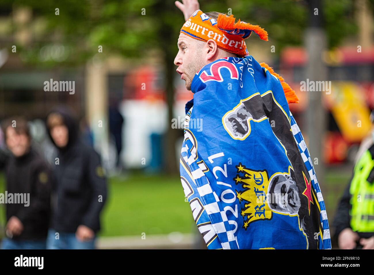 Rangers Fans George Square High Resolution Stock Photography and Images ...