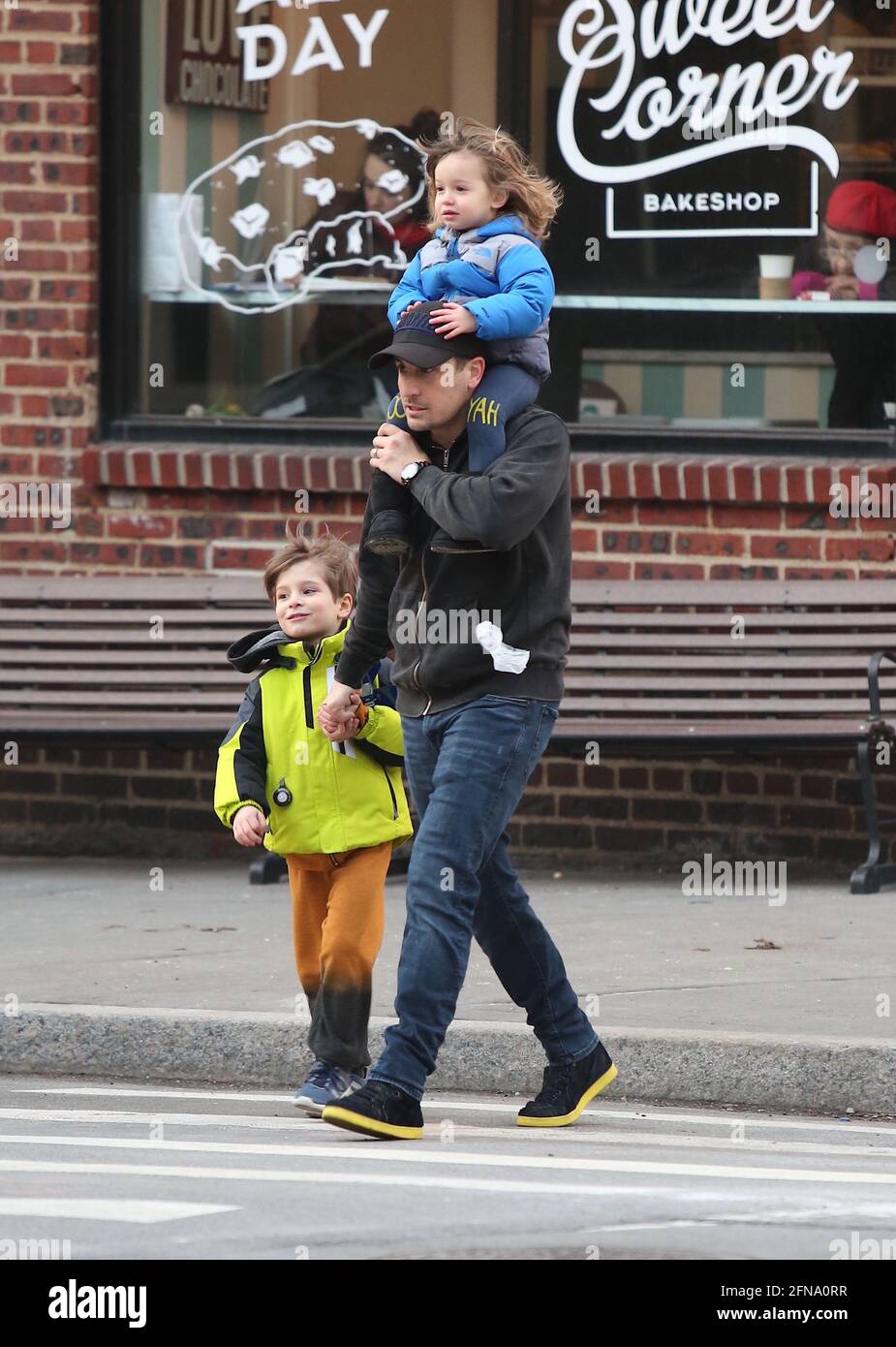 New York - NY - 01/19/2020 - Jason Biggs and sons Sid Biggs (5 years ...