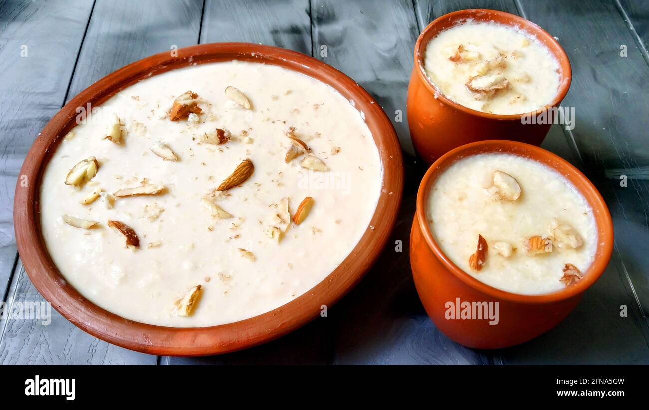 Rabdi or Rabri served in clay pot - Diwali desserts Stock Photo - Alamy