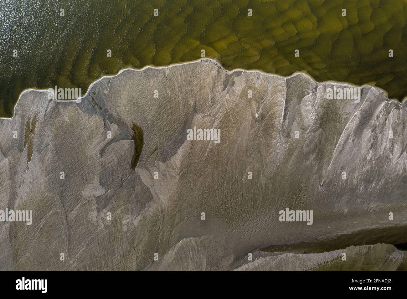 Low level aerial view hi-res stock photography and images - Alamy