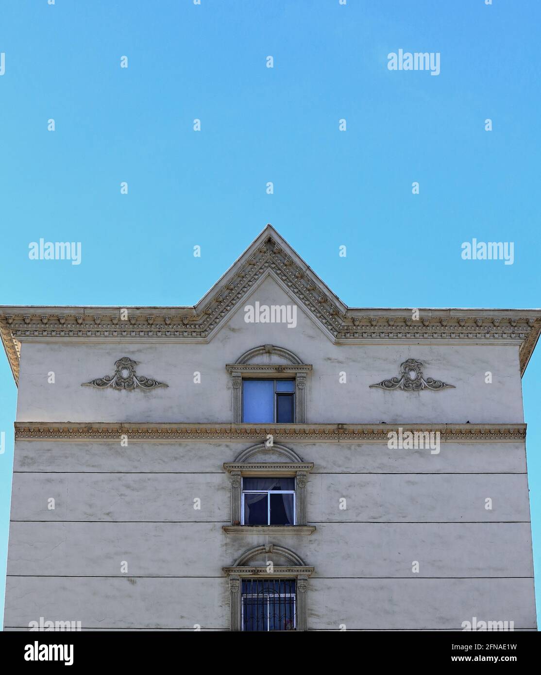 Fluted jamb hi-res stock photography and images - Alamy