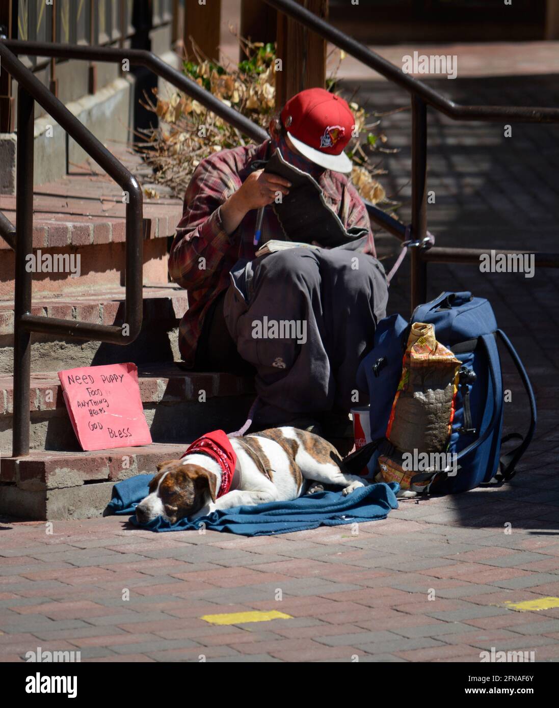 Inequality sign hi-res stock photography and images - Alamy