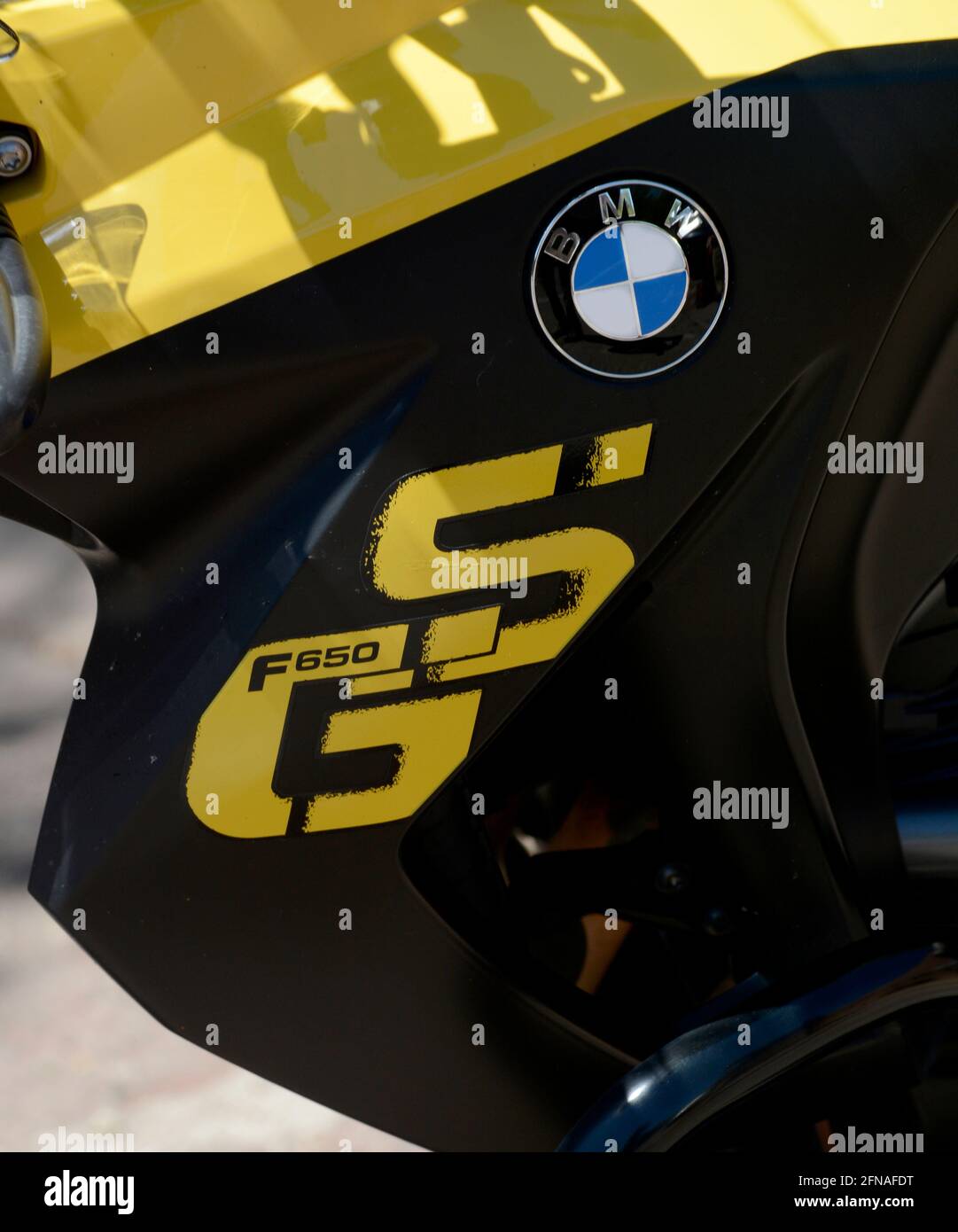 Gs brand logo hi-res stock photography and images - Alamy