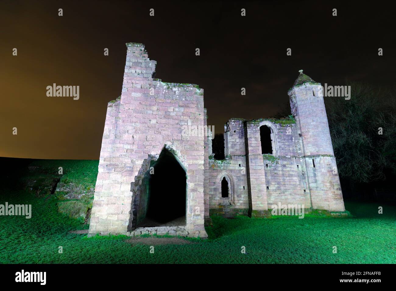 Spofforth Castle in North Yorkshire Stock Photo - Alamy