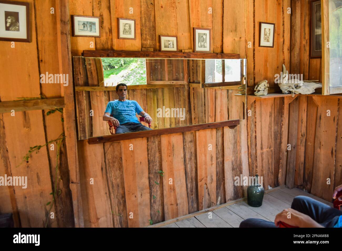 Western cowboys hi-res stock photography and images - Alamy