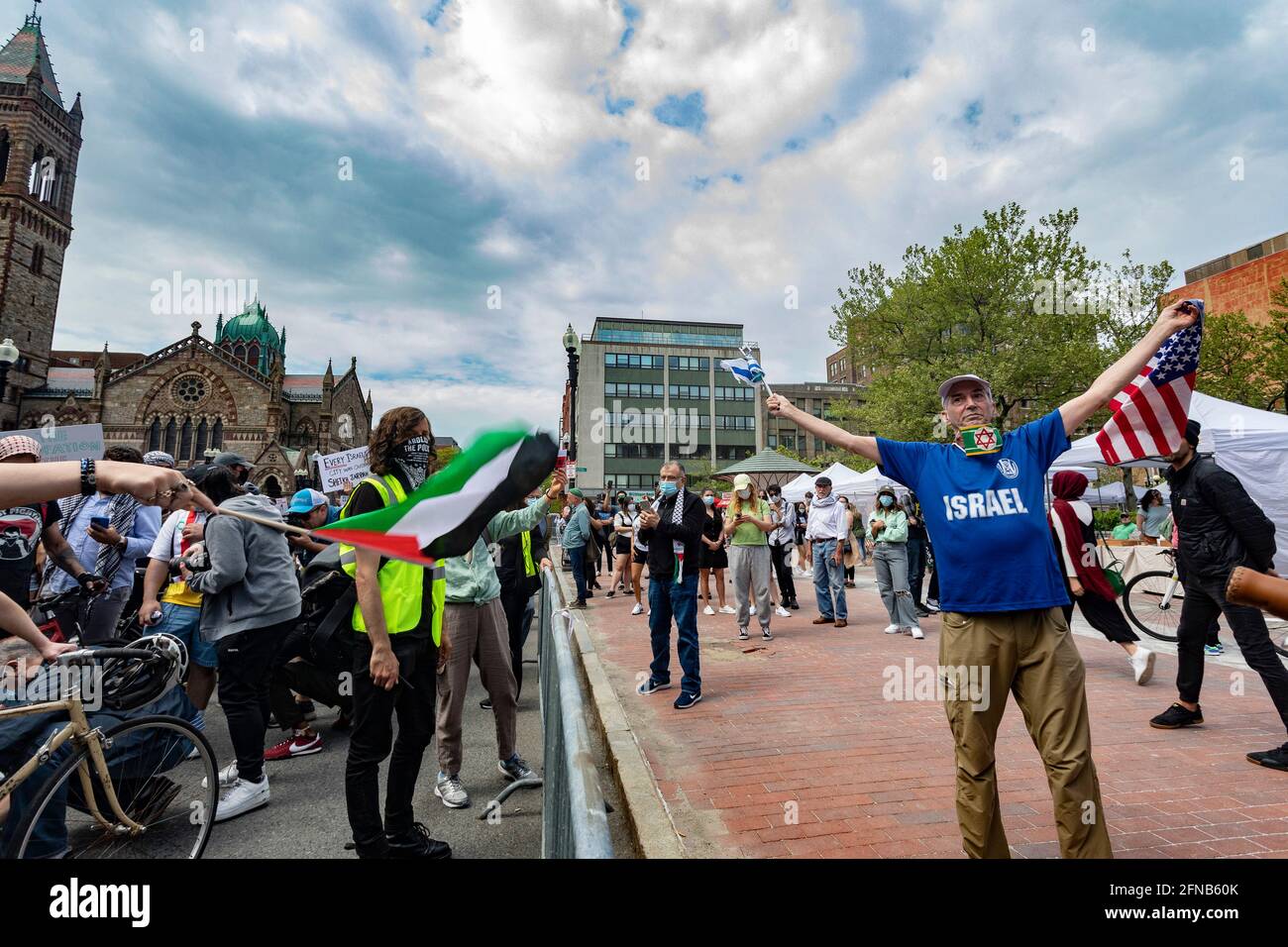 May 15, 2021, Boston, Massachusetts, USA: Lone pro Israel counter ...