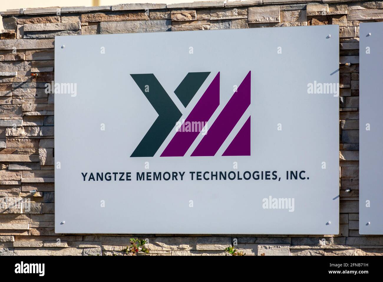 Yangtze Memory Technologies logo, sign at Silicon Valley office of a ...