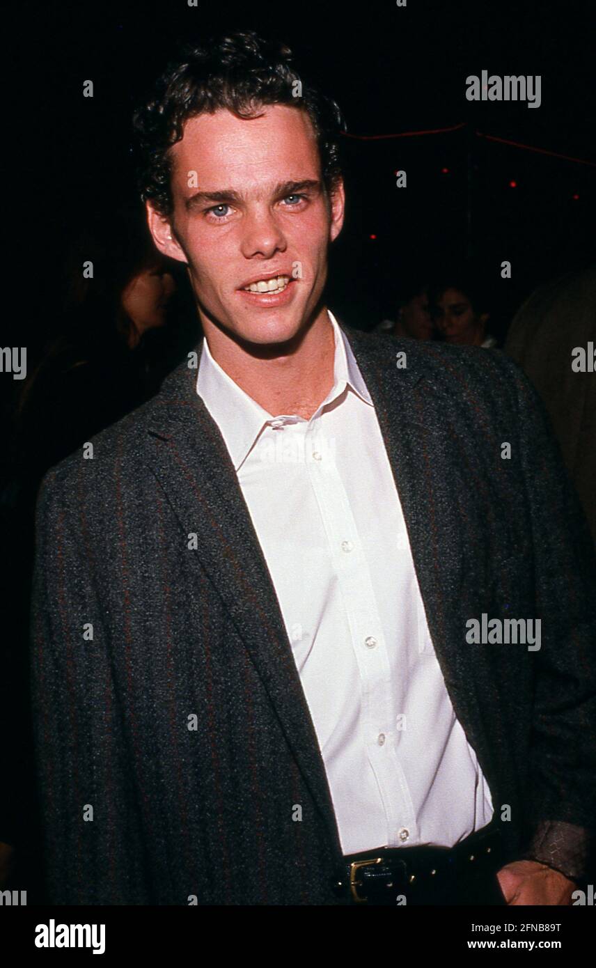 Kevin Dillon 1989 Credit: Ralph Dominguez/MediaPunch Stock Photo - Alamy
