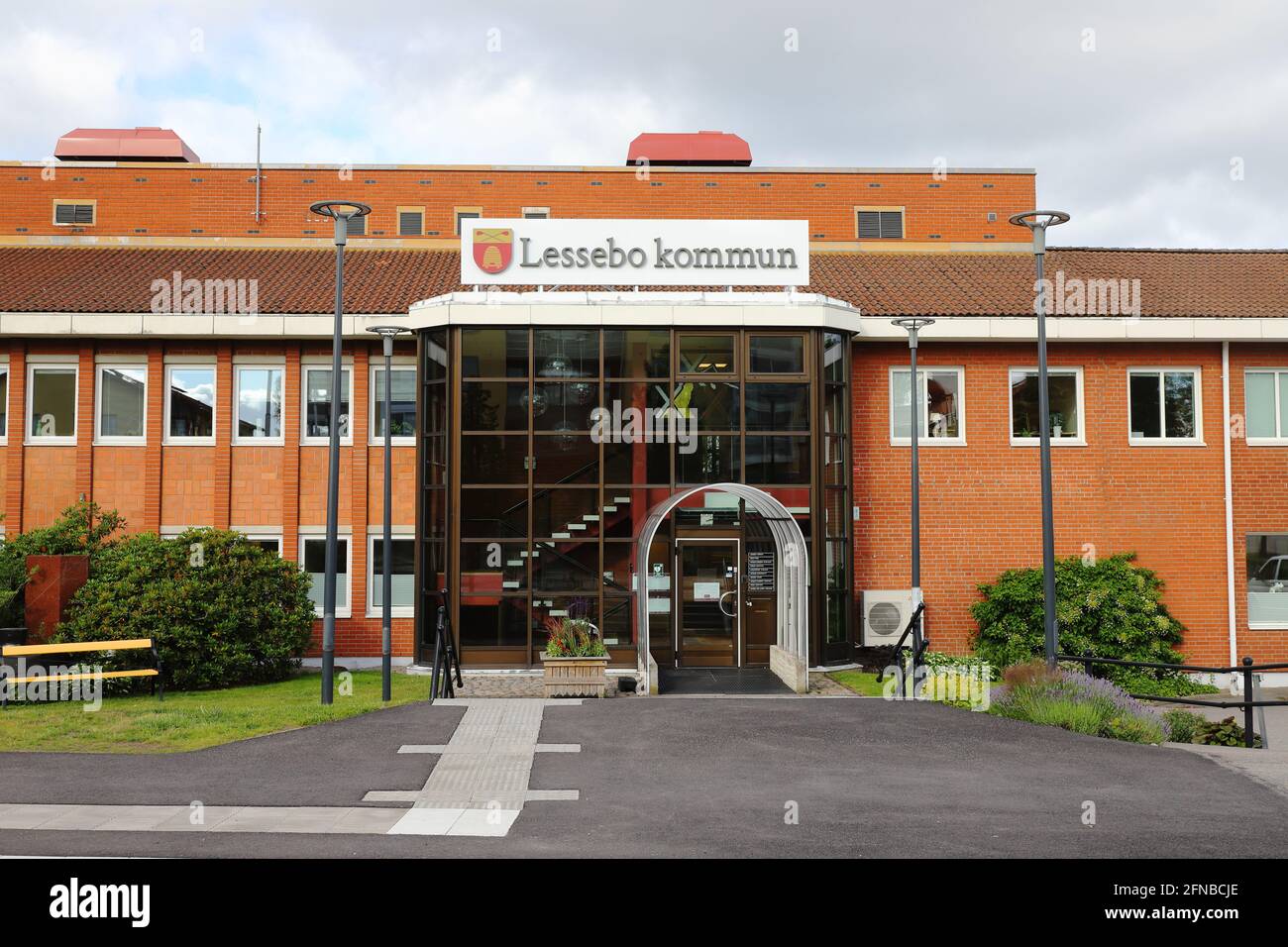 Townhall sign hi-res stock photography and images - Alamy