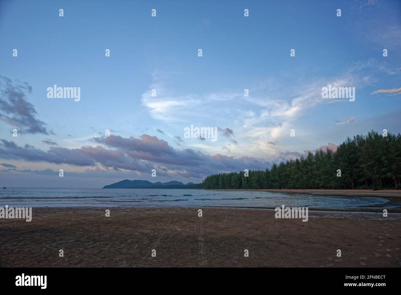 Remote heaven beach hi-res stock photography and images - Alamy