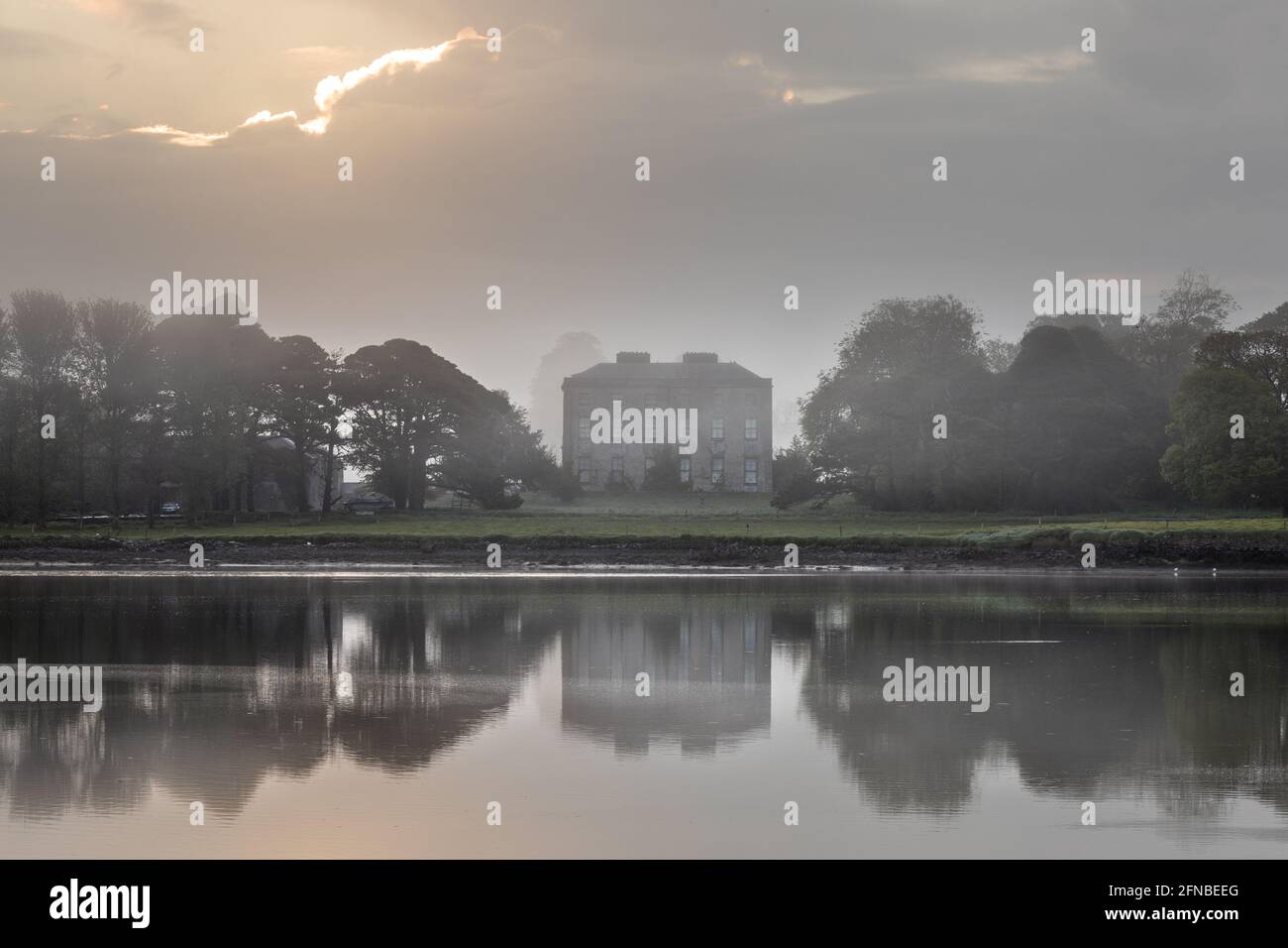 Country estate land hi-res stock photography and images - Alamy