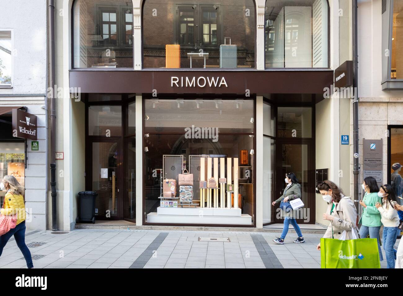 Rimowa store sign in Munich town center Stock Photo - Alamy