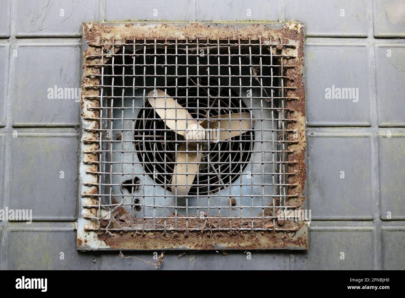 The closeup of the rusty air ventilation fan Stock Photo - Alamy