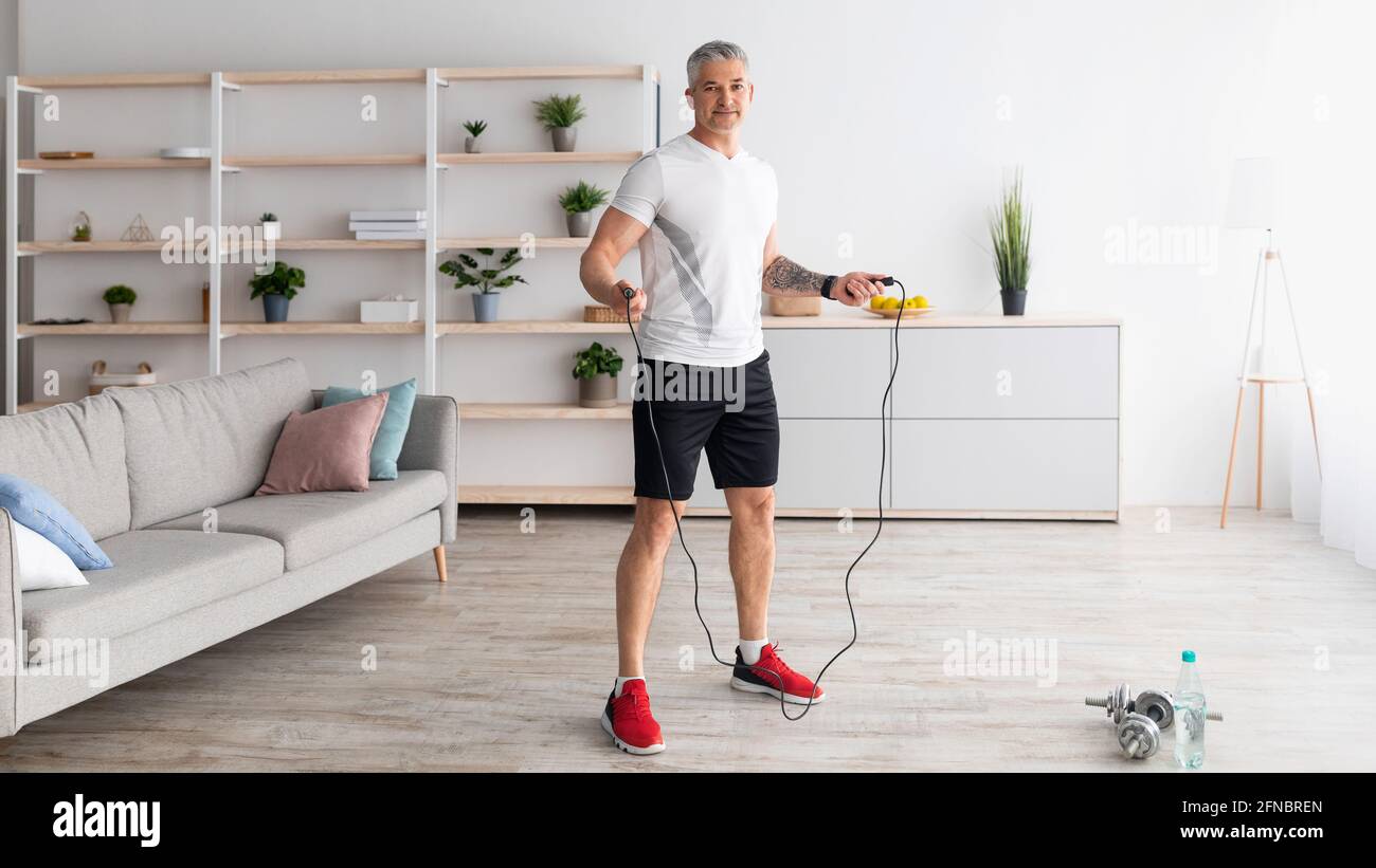 Indoor workout jumping rope hi-res stock photography and images - Alamy
